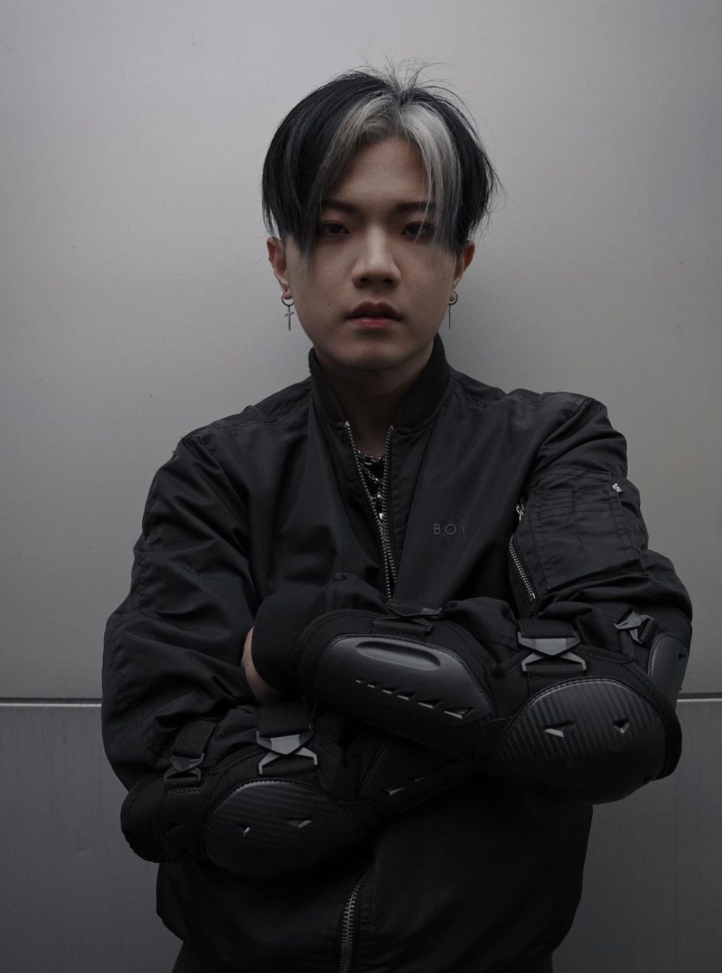 AK Benjamin releases awesome new chill-rap beat ‘Ronin’ - Aria Star ...